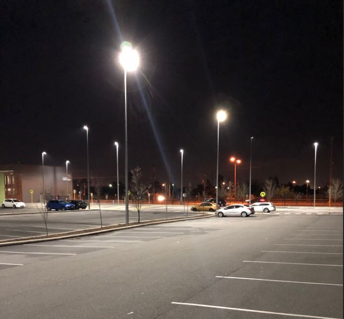SL2 Series LED Streetlight with PE Cell - 50W Black– Integrated Power